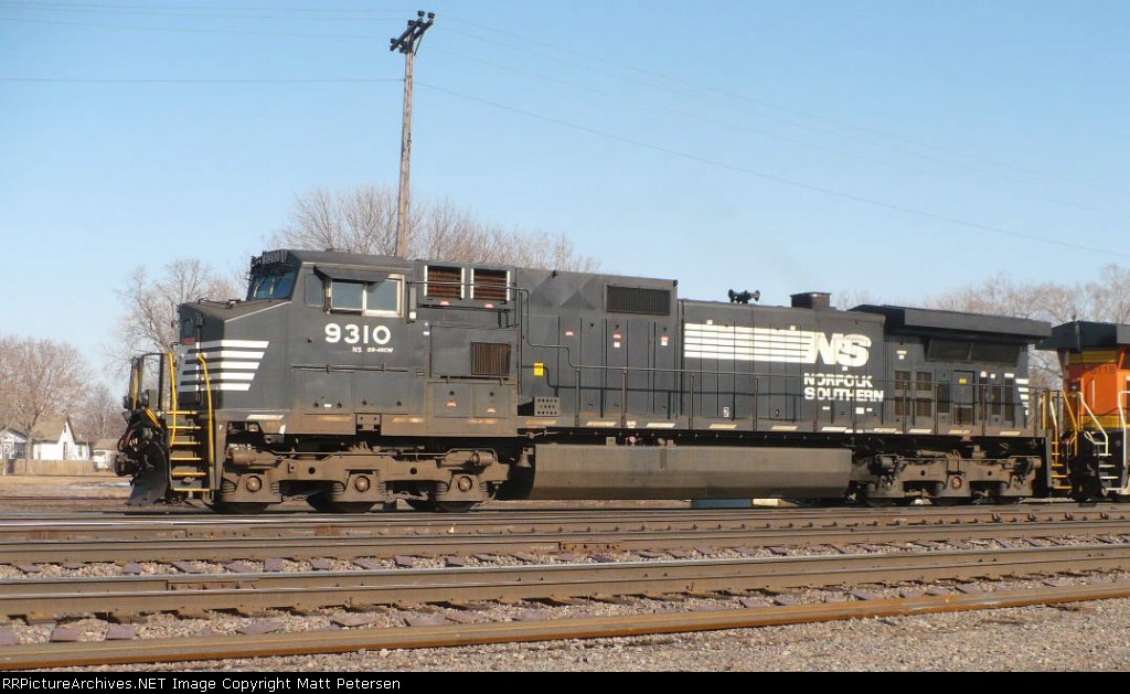 NS 9310
